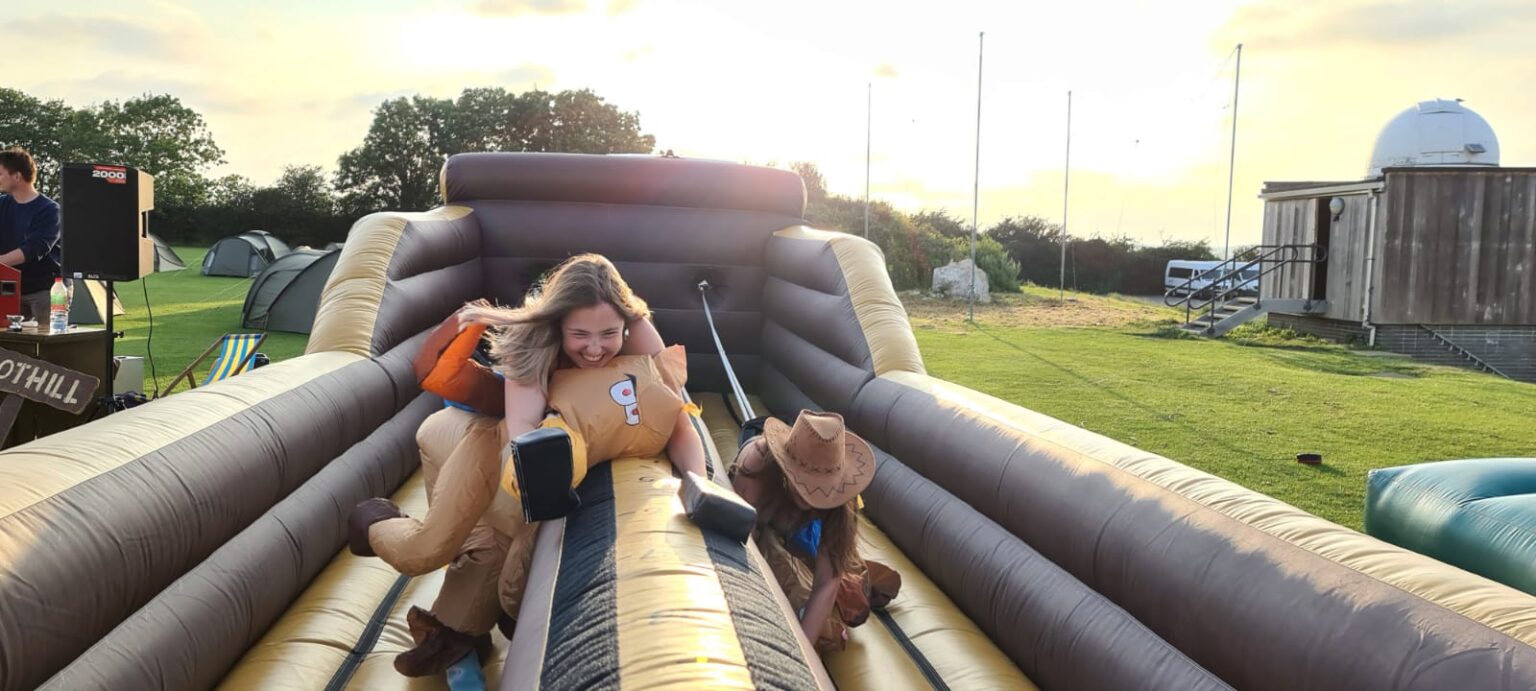 CATERPILLAR RUN 30FT INFLATABLE